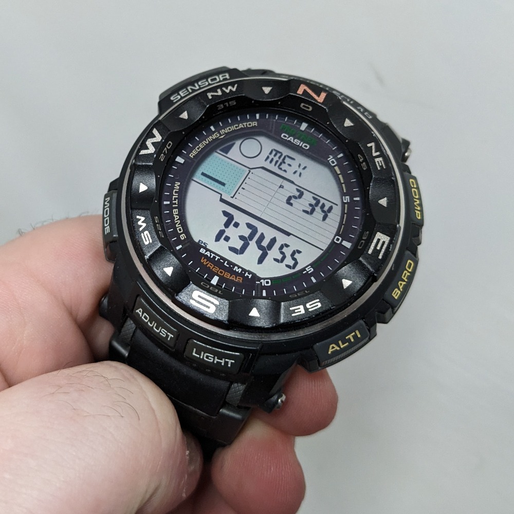 Pre-owned Casio Pro Trek (module 3258) solar powered watch - Own4Less